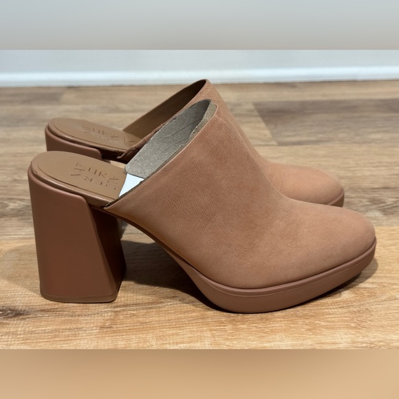 Naturalizer | Shoes | New Naturalizer Gennconnect Mules Tan Size | Poshmark